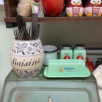 Jadeite Depression Style Glass sunbeam Bread Covered Butter Dish ...
