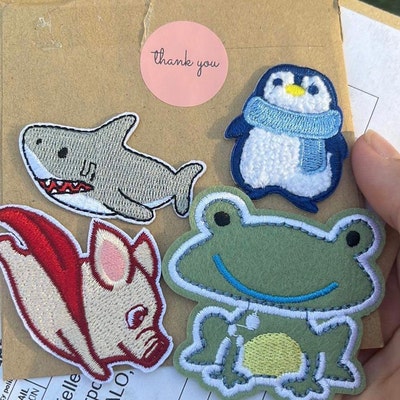 Flying Pig Iron-on Patch, Piggy Badge, Flying Pig Badge, Animal ...