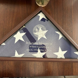 Capitol Flag and Certificate Display Fits 3' X 5' Flags realistic ...