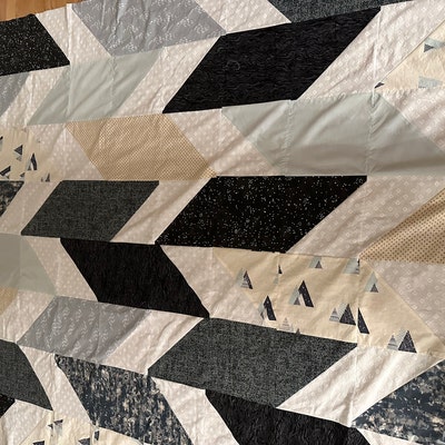 Modern Quilt Pattern split Pinwheels Baby Quilt to King Quilt Size ...