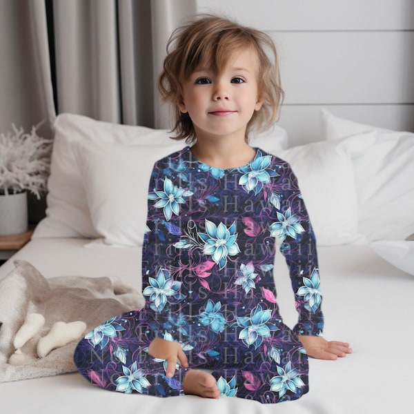 Kids Full Sleeve Pajama Set Mockup | Toddler's Pajama Set Mockup ...