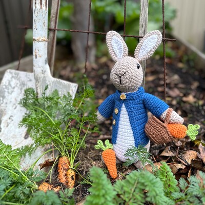 Large Peter Rabbit Crochet Pattern, Amigurumi Rabbit Pattern, Peter ...