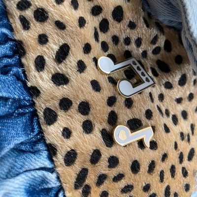 Music Note Hard Enamel Pin // Love Band Choir Teacher - Etsy