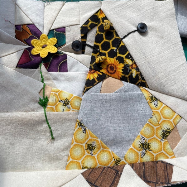 Bumble Bee Gnome Quilt Block: Paper Pieced Pattern (PDF) - Etsy