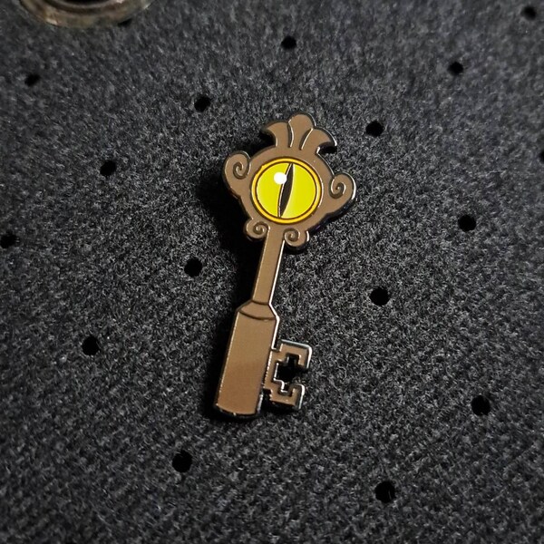 The Owl House Door Key Pin - Etsy