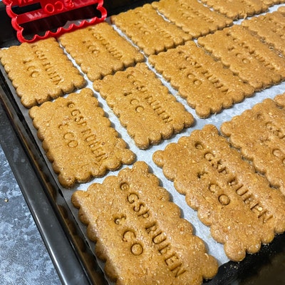 Scallop Shell Cookie Cutter 3D Printed Custom Cookie and Fondant Cutter ...