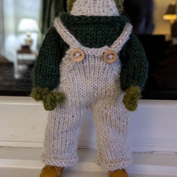 Small Knitted Frog Gift Collectors Item Toy Plush Amigurumi Present for ...