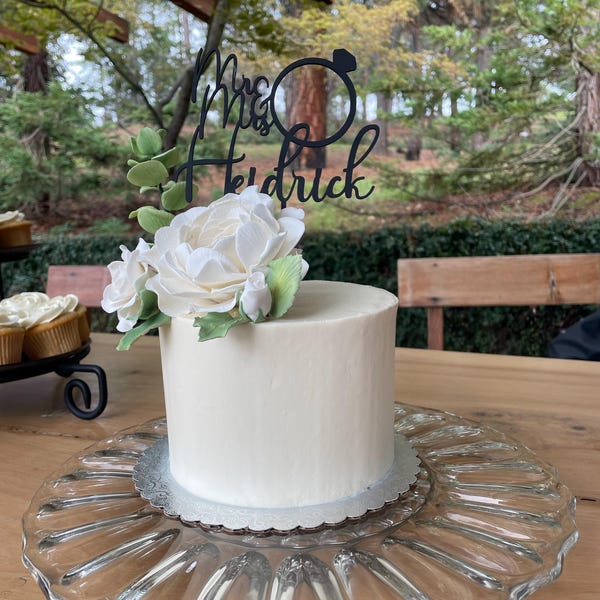 Personalized Script Wedding Cake Topper, Rustic Wedding Cake Topper, Mr ...