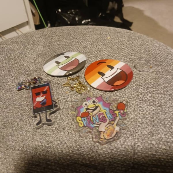 Mephone 4s Inanimate Insanity Holographic Acrylic Keychain/charm Object ...