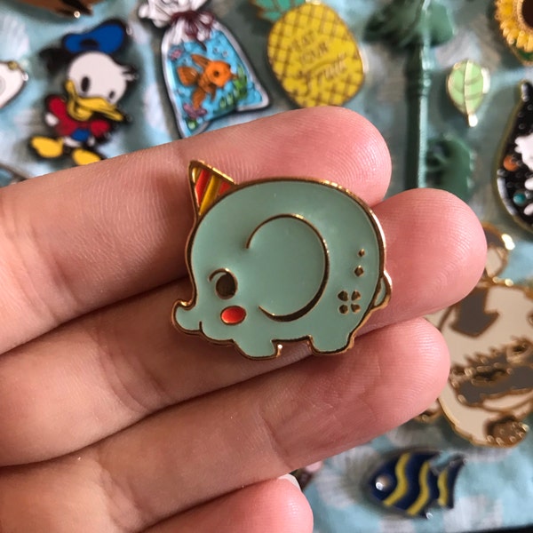 Circus Elephant - Enamel Pin - Etsy