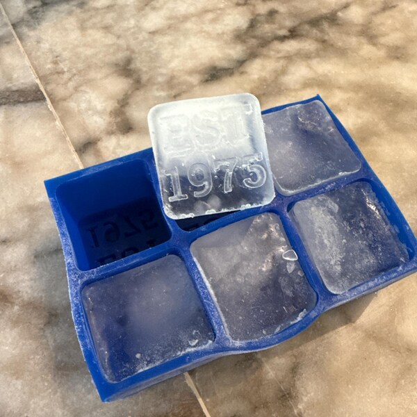 Custom Monogrammed Whiskey Ice Tray, Personalized Silicone Cocktail Ice ...