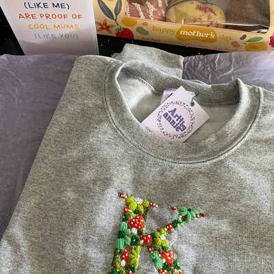 Custom Hand Embroidered Date Sweatshirt Personalised Hand Embroidered ...