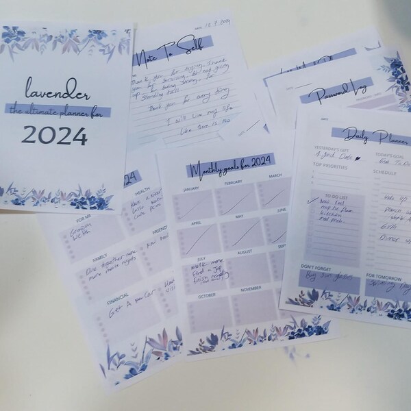 Floral 2024 Calendar Purple Lavender Flower Therapeutic Daily Planning ...