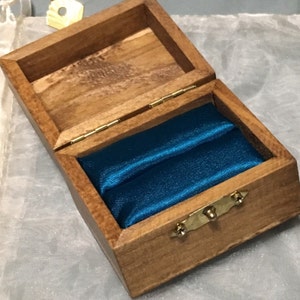 Satin ring holder insert for wedding ring box custom color | Etsy