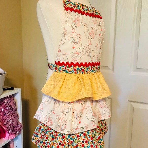 GIRLS APRON Pattern , Little Girls Ruffle Apron, Four Sizes Included to ...