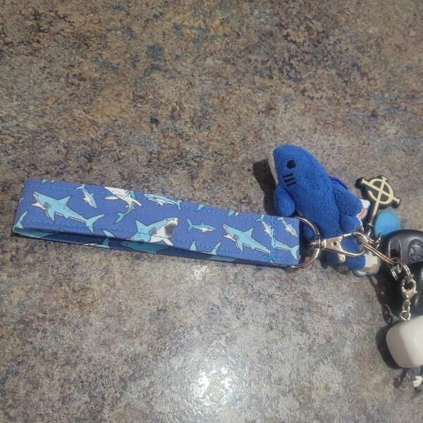 Blue Shark Key Fob, Nautical Wristlet, Ocean Themed Gift - Etsy