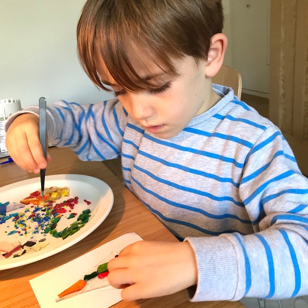 Robin Red Breast Christmas Hanging Decoration With Swinging Legs and ...