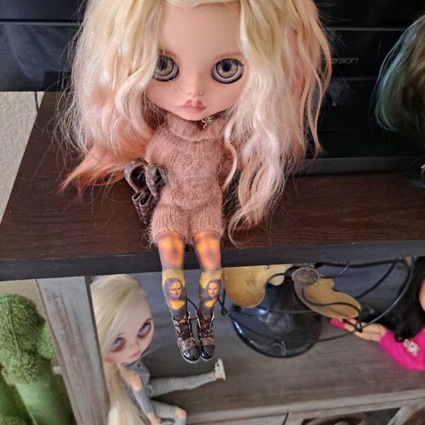 Blythe Stockings, Azone Pure Neemo Body and TBL Body. Victorian ...