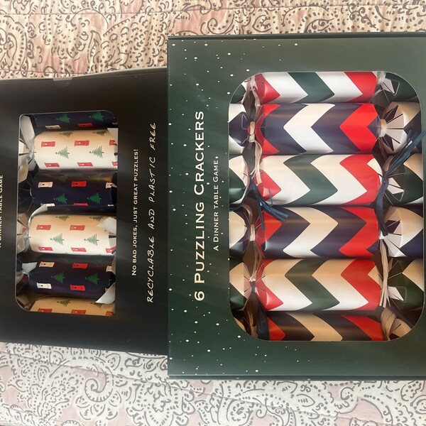 Official Taskmaster Christmas Crackers 2024 – Dinner Party Crackers ...