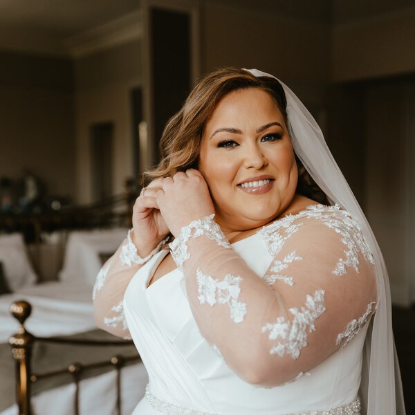 Ivory Lace Garter, Wedding Garter, Bridal Garter, Plus Size Garter ...