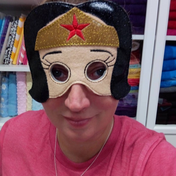 Wonder Woman Super Hero Inspired Mask ITH Project in the Hoop ...