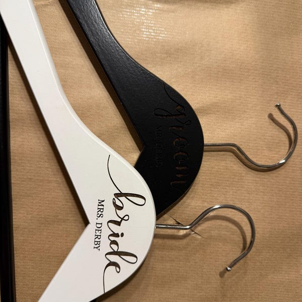 SET of 2 Personalized Hangers Painted Engraved Hangers for Bride ...