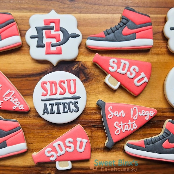 Graduation Cap & Gown Cookie Cutter Set #2 (arms Connected) - Etsy