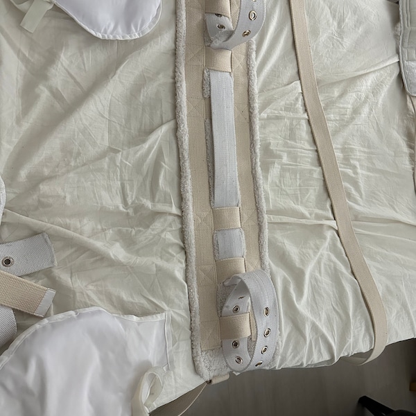 Modular Bed Restraints System Pad - Bondage / Medical / Segufix ...