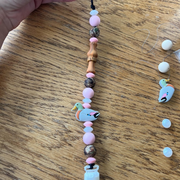 Orange Buck Focal Beads and Camouflage 15mm Silicone Bead Mix ...