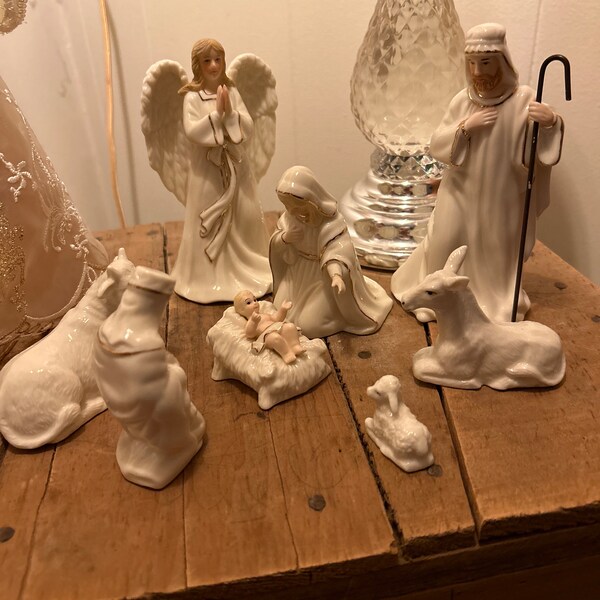 7 Piece Pastel Porcelain Nativity Set White Blue Ceramic Vintage ...