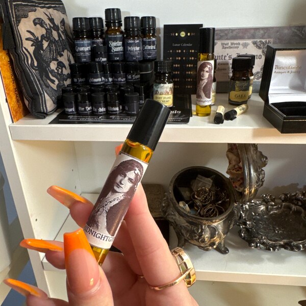 Wiccan Tools Key Ring Key Chain, Besom, Cauldron, Athame, Chalice and ...