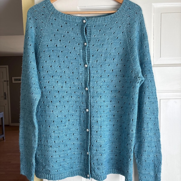 Mocha Brown 4 Holes Buttons, Wood Texture Design, Plastic, 15mm, 18mm ...