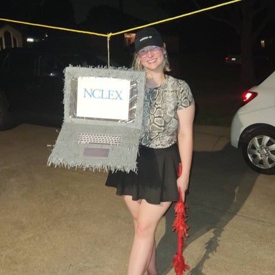 18 INCH Bad Bunny Emo Heart Piñata - Etsy