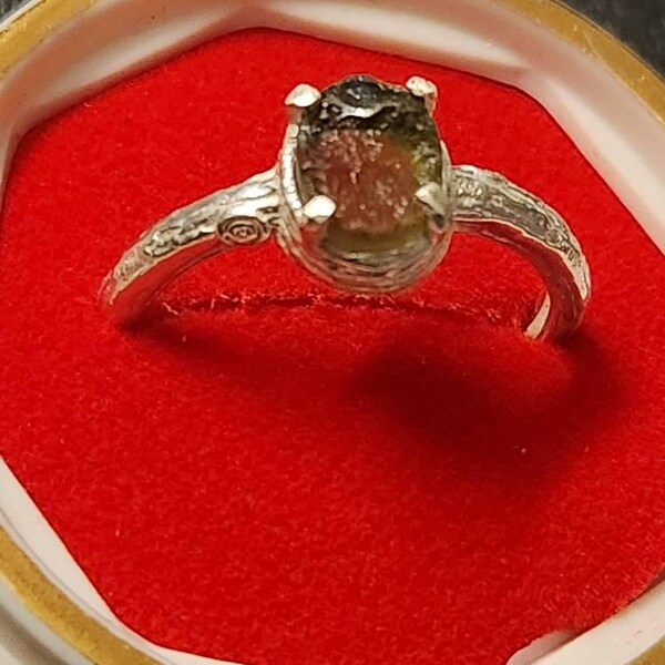 Natural Cut Moldavite Hexagon Ring in Sterling ,unique Moldavite Ring ...
