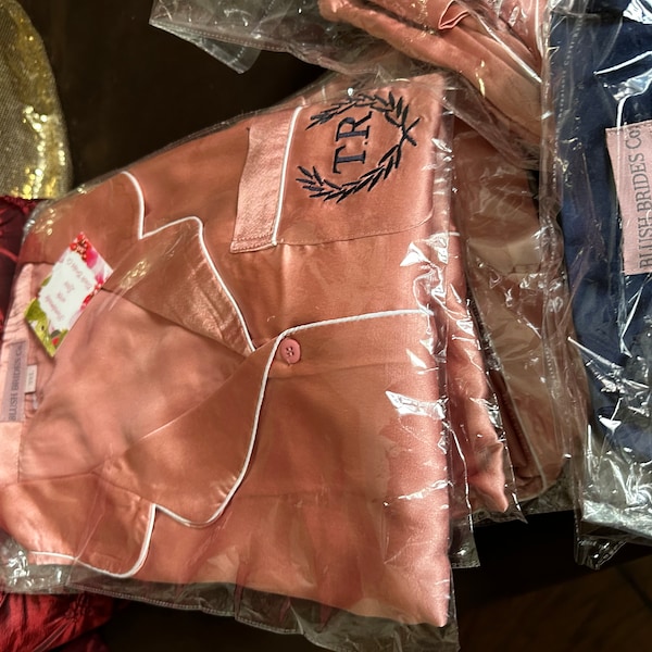 Plus Size Pajamas, Bridesmaid Pjs, Silk Pajamas, Personalized Pajamas ...