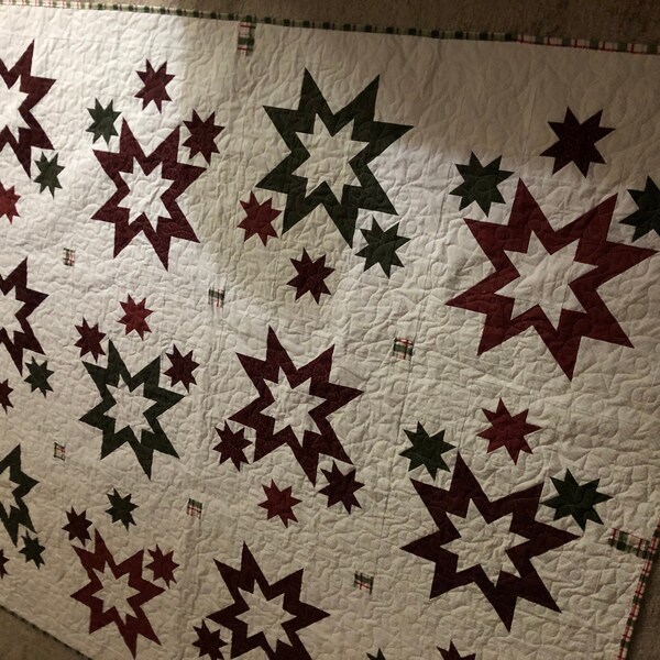 NEW Christmas Irish Chain Quilt - Etsy