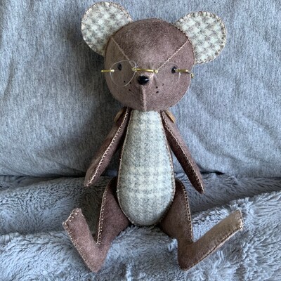 Plush Mouse Sewing Pattern and Instructions. - Etsy