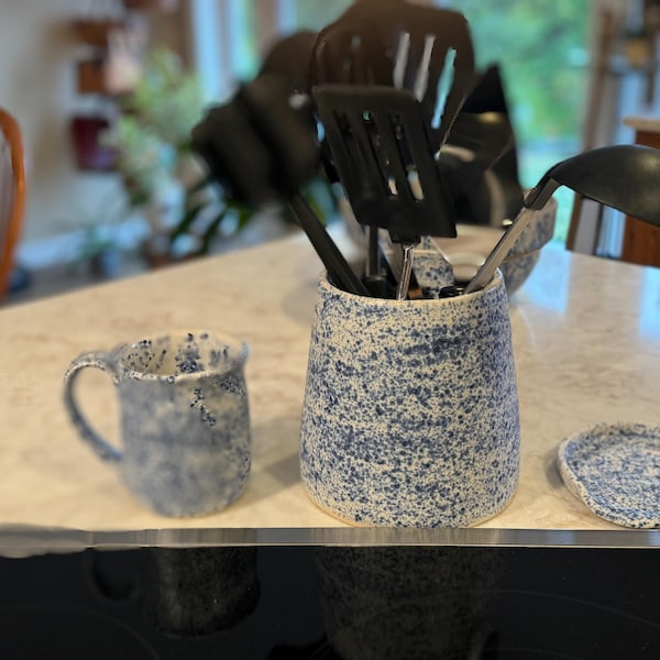 Farmhouse Pottery Blue White Matte Mug, Rustic Wheel Thrown Ceramic Cup ...