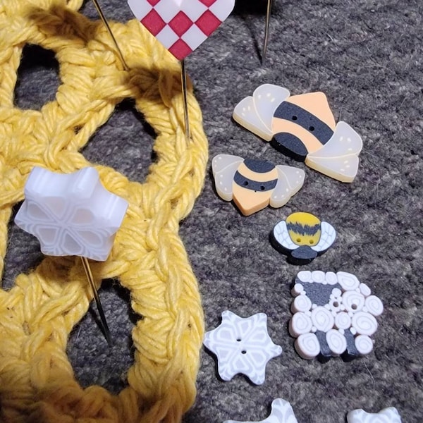 T O O L. Nap Riser Brush. Bunka Embroidery. A Great Embellishing Tool ...