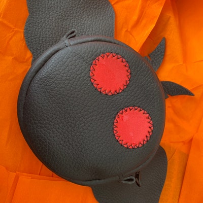 Cryptid Character Sheet Dnd: Mothman, Fresno Nightcrawlers, Cthulhu ...