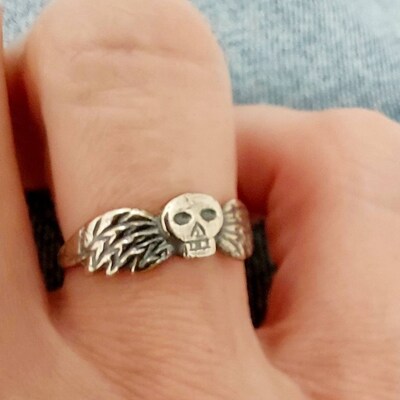 Mini Taphophile Ring in Sterling Silver or Gold Memento Mori Skull - Etsy