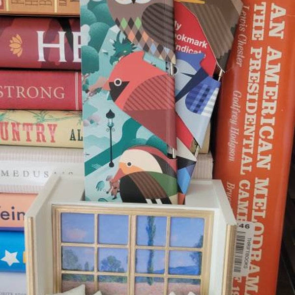 Desk Trash Can - Mini Office Desk or Countertop Trash Bin for Small ...