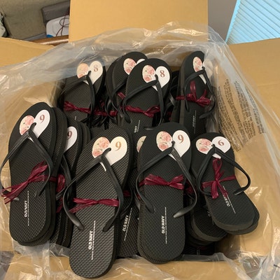 Flip Flop Size Tag for Wedding, Easy, No Knot Tying, Customizable Heart ...