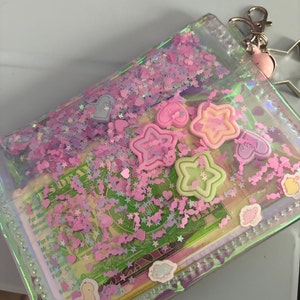 Liquid Glitter Tiny Wallet Life in Plastic, It's Fantastic Pink Small ...