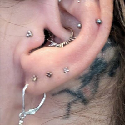 Large Spike Vertical Labret Jewelry, Angel Fangs Piercing Curved ...