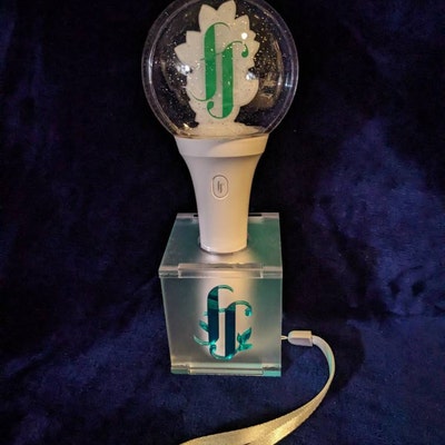 Xdinary Heroes Lightstick Holder XH Light Stick Stand Custom Lightstick ...