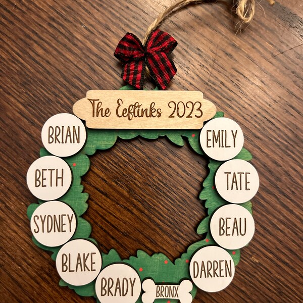 Personalized Family Christmas Ornaments, 2025 Wood Garland Wreath ...