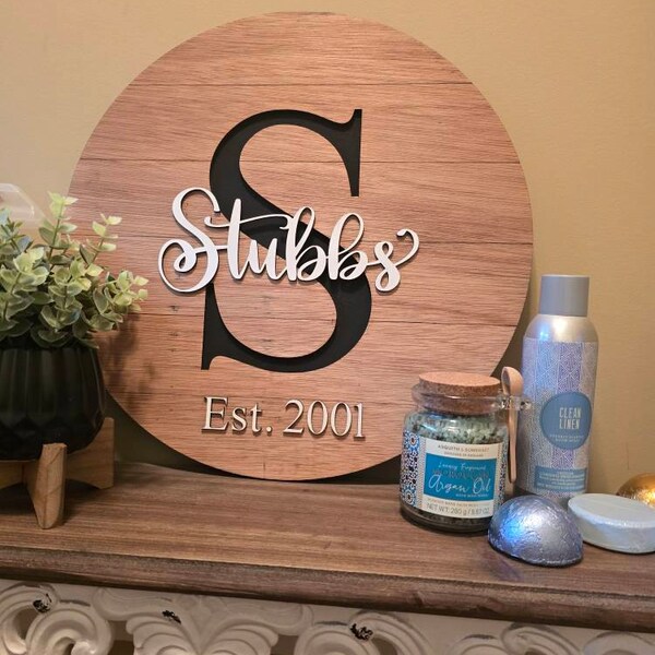 Last Name Sign, Round Initial Sign, Wedding Sign, Wedding Gift ...
