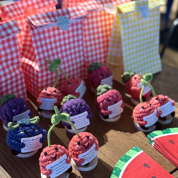 20cm Chibi DBD Plush - Dead by Daylight Mikaela Reid Soft Toy ...