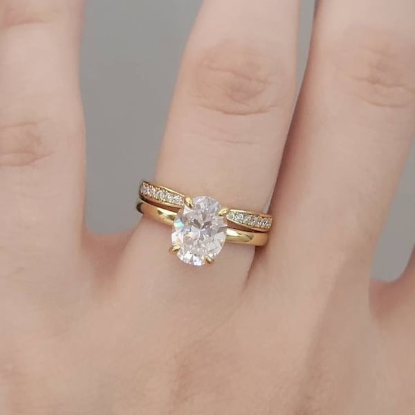 Moissanite Engagement Ring Set. Sterling Silver 925 Bridal Set With 2CT Oval Cut Moissanite or ...